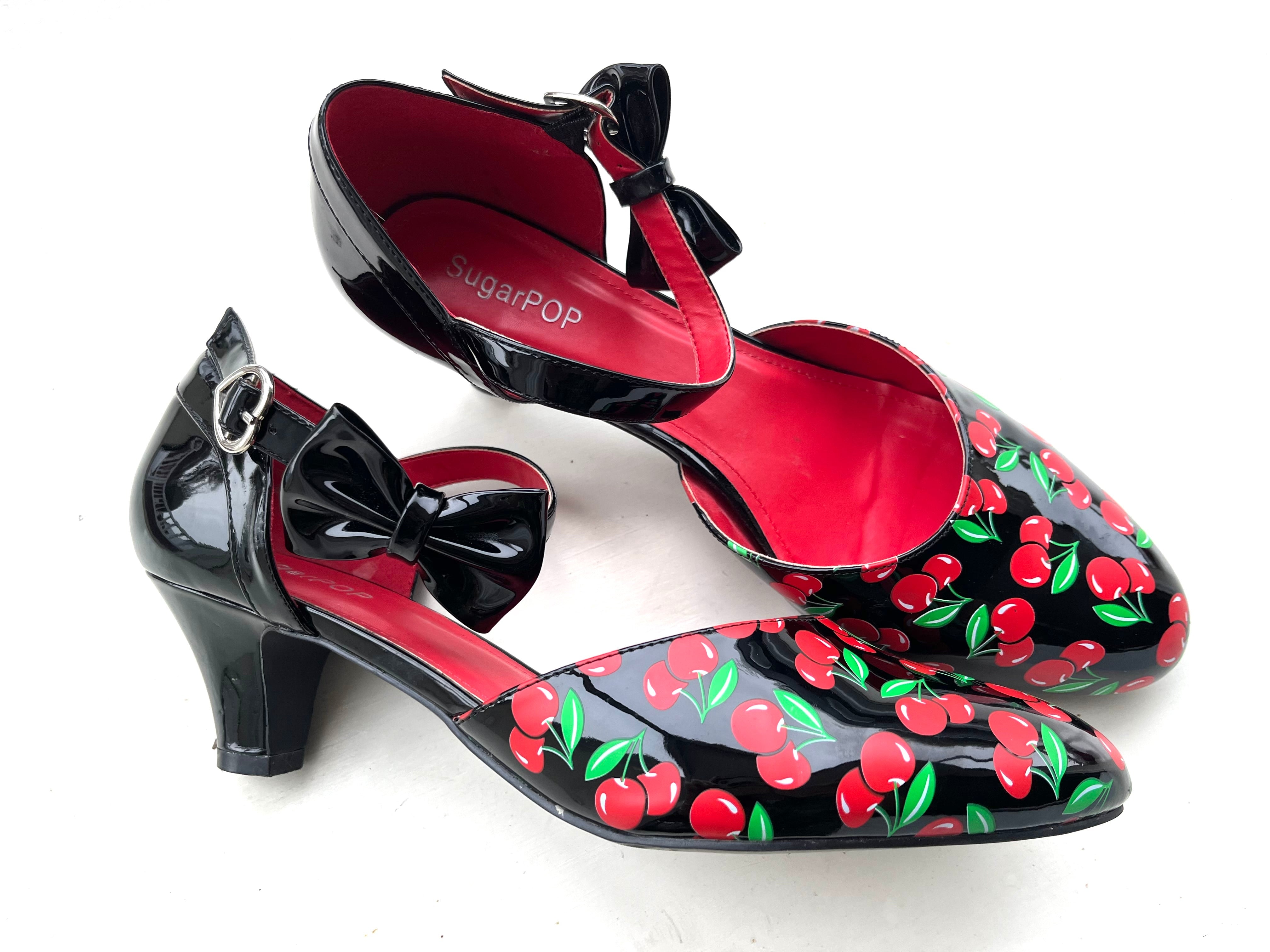 VINTAGE & REPRODUCTION SHOES – PeppermintTwist